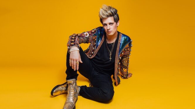 Milo Yiannopoulos Net Worth 2025 – How Much Is He Worth? - Imagup