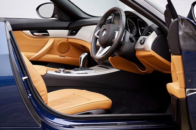 Helpful Assistants: 7 Unique Functions of Modern Cars - Imagup