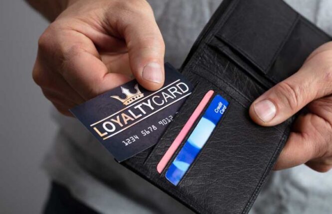 8 Proven Customer Loyalty Programs That Work - Imagup