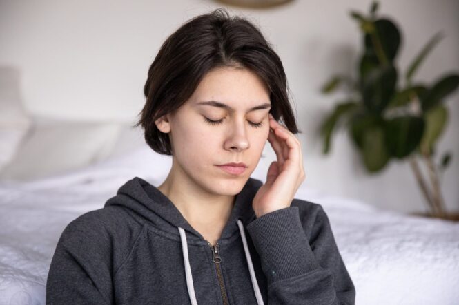 How to Stop Yourself from Overthinking - 2025 Tips - Imagup