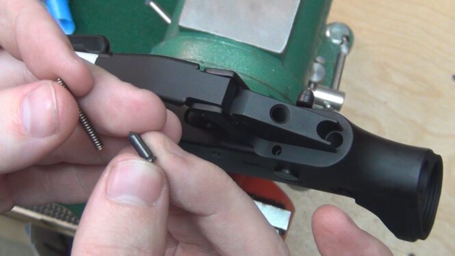 AR-15 Lower Receiver Assembly Tools - Guide 2025 - Imagup